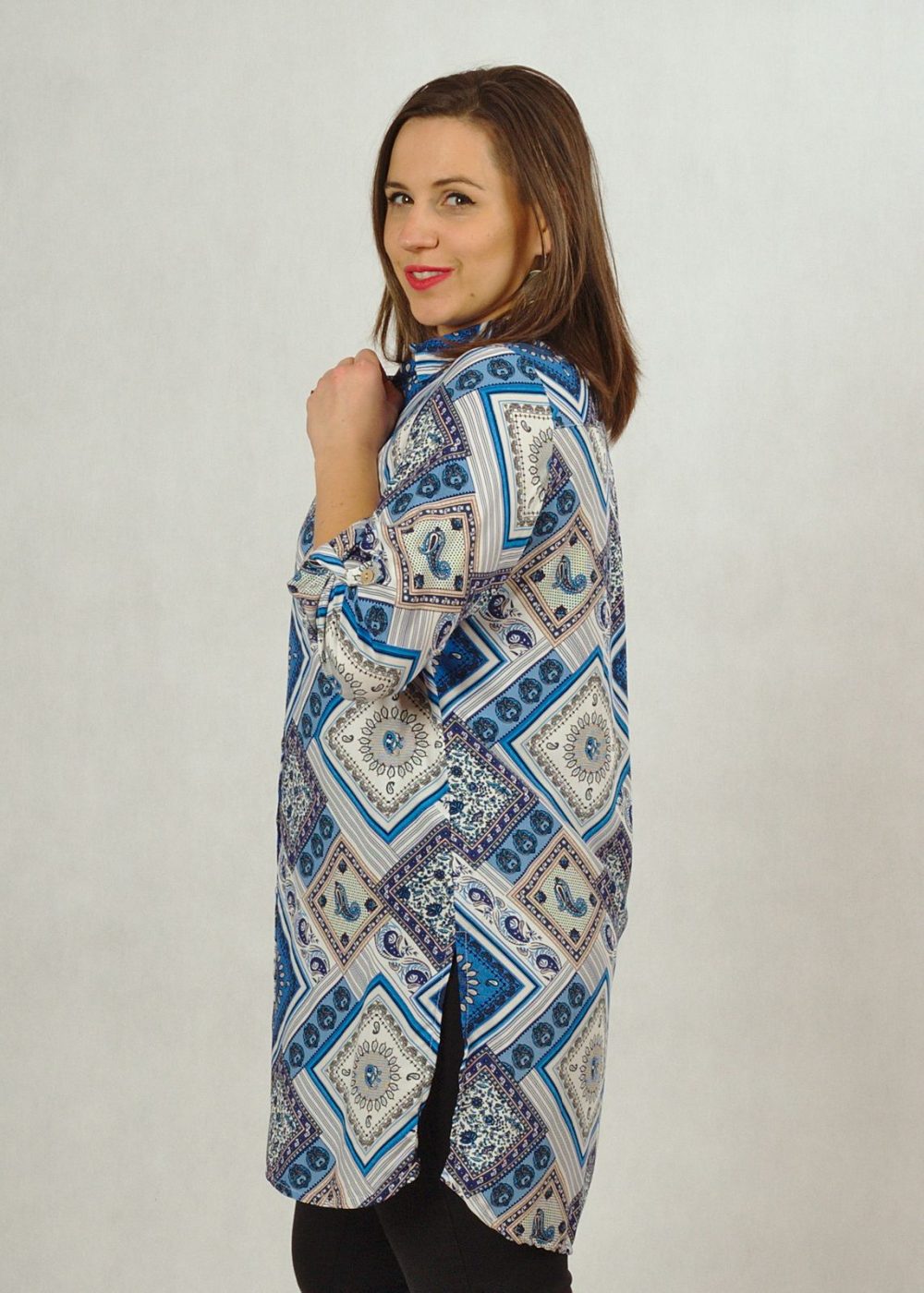 Długa koszula niebieska w turecki wzór plus size damana